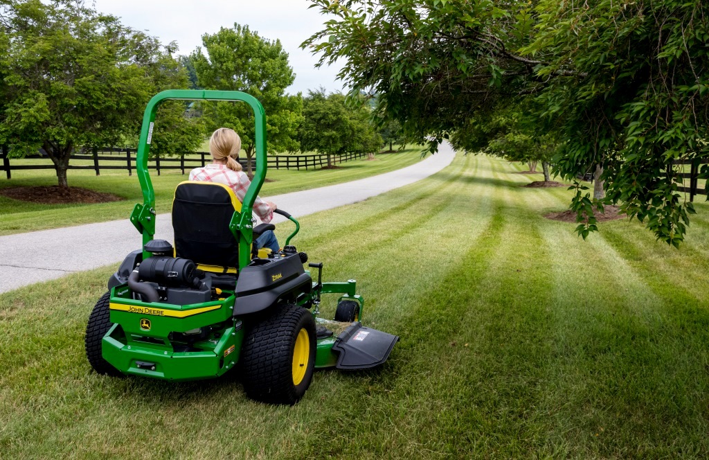 How To Mow Stripes In Your Lawn | Networx