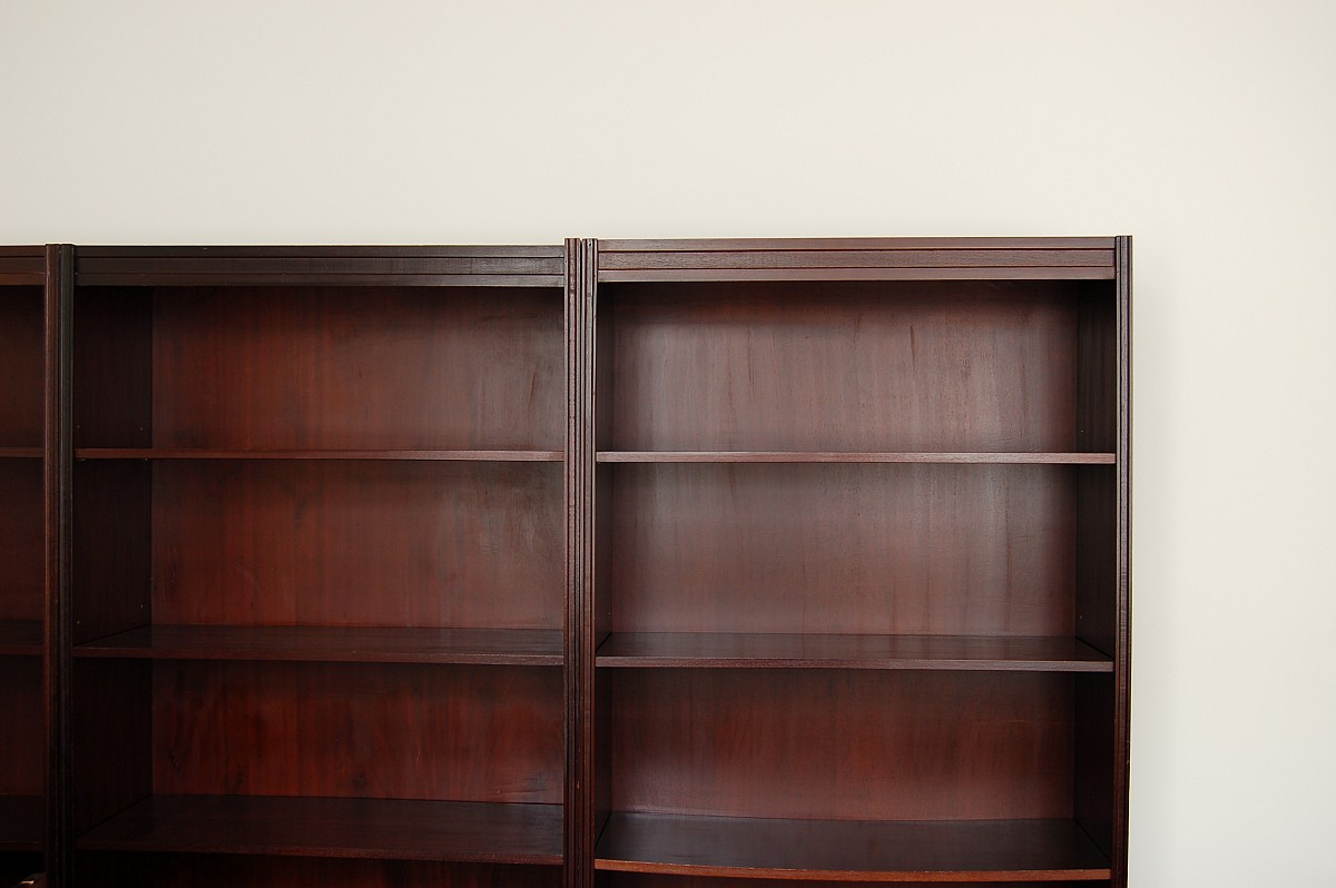 Secrets of Wall-Mounting Book Shelves | Networx