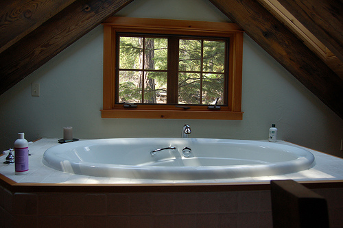 9 Ways to Get Some Me Time in the Bathroom | Networx